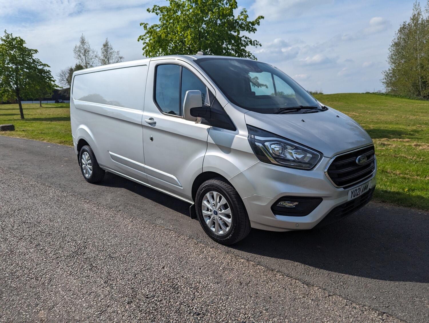 SOLD - Used FORD TRANSIT CUSTOM 2021 Silver in Uttoxeter, Staffordshire ...